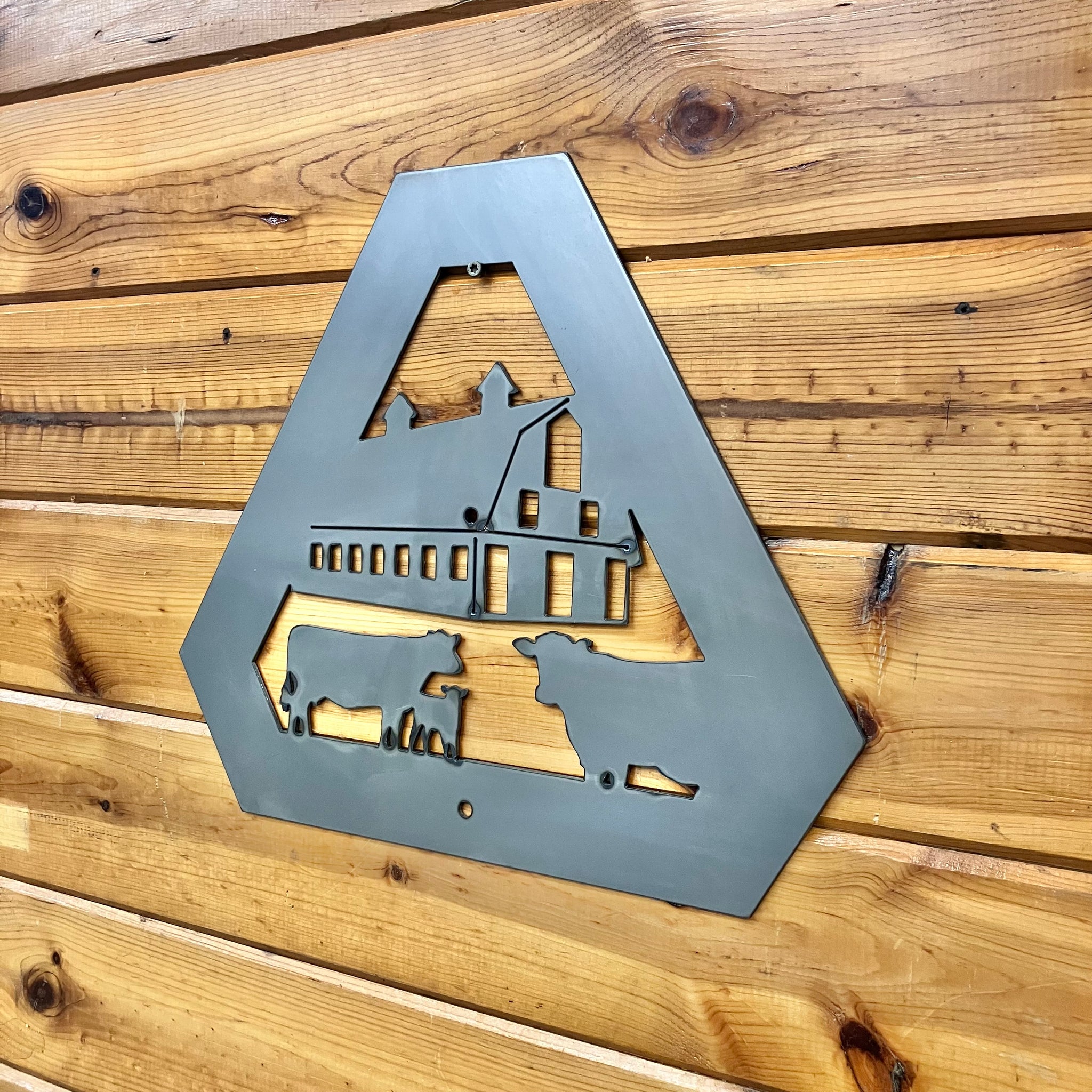 Farm Slow Moving Vehicle Sign – Mastodon Metal Works